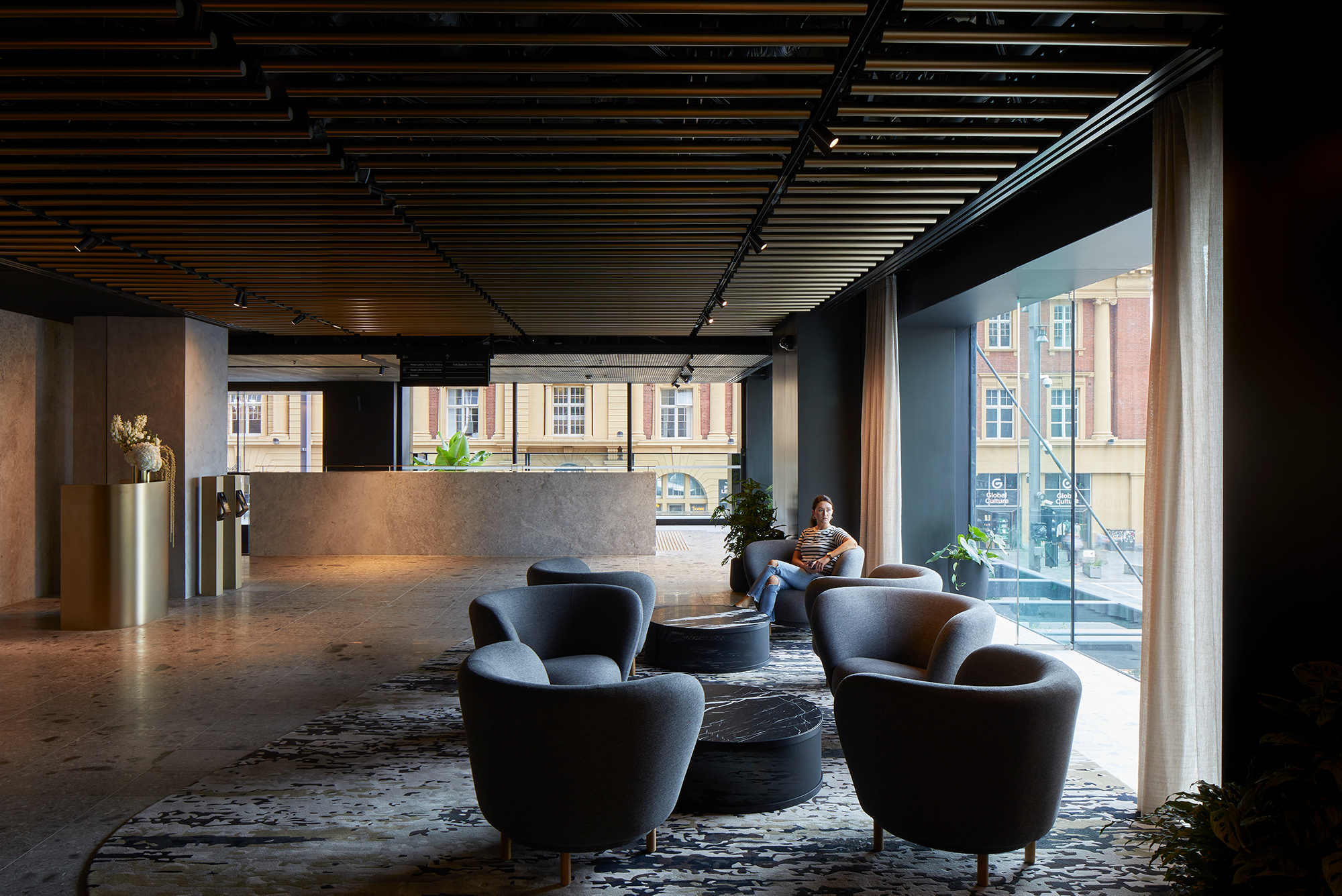 1 Queen Street | LT McGuinness